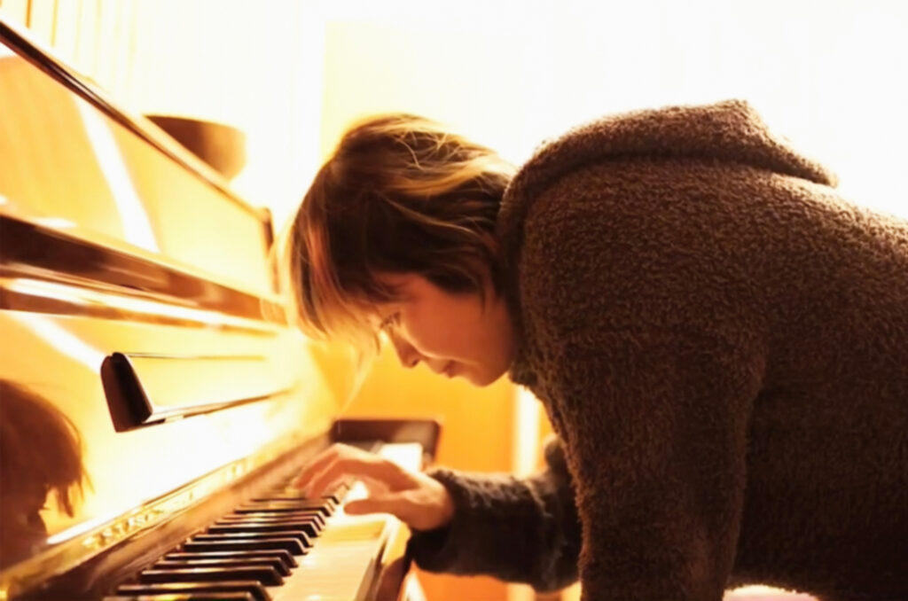 トリビュートアルバム「grafting」の収録曲が発表！さらに参加アーティストからコメントも到着！ | Salyu